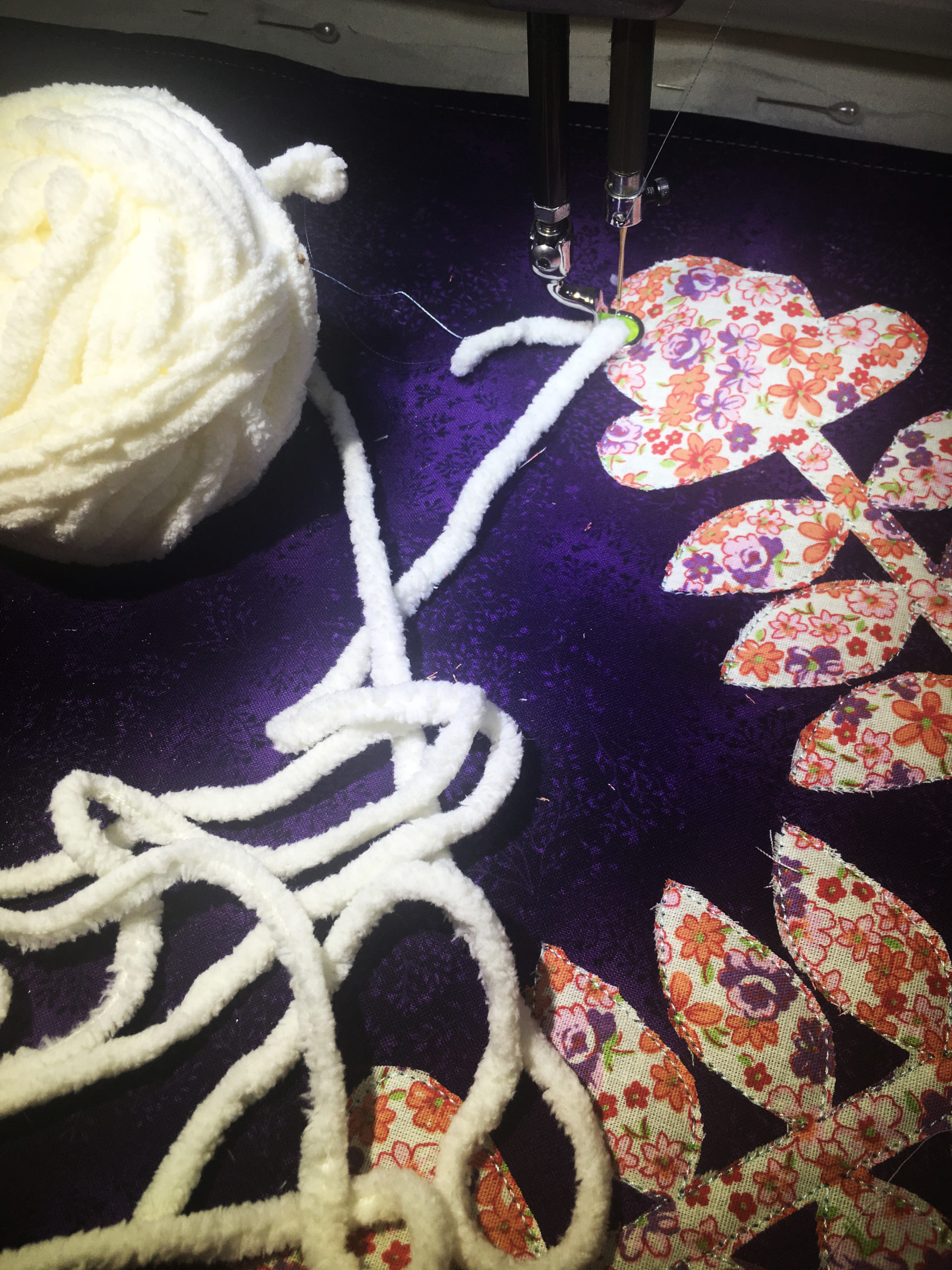 We're Project-ing- Couched Applique Block - Pro-Stitcher