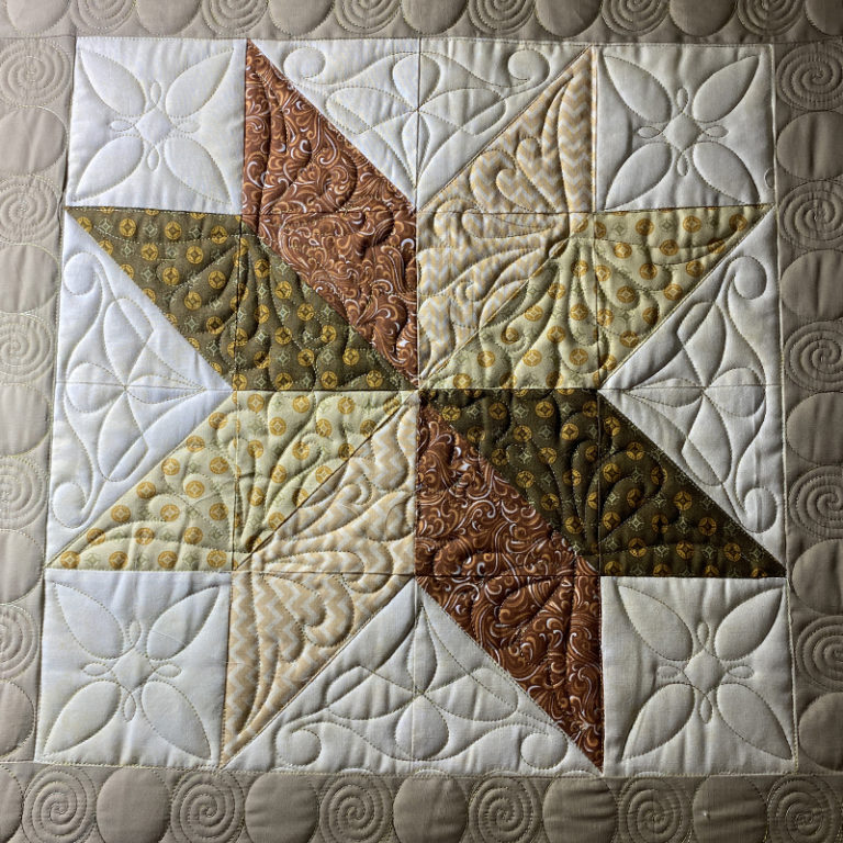 August 2022 Club: Brilliant Sawtooth - Pro-Stitcher