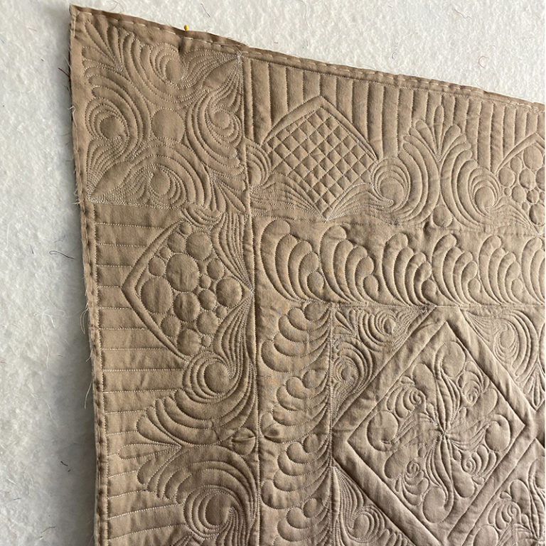 Crested Crane Corner - Pro-Stitcher